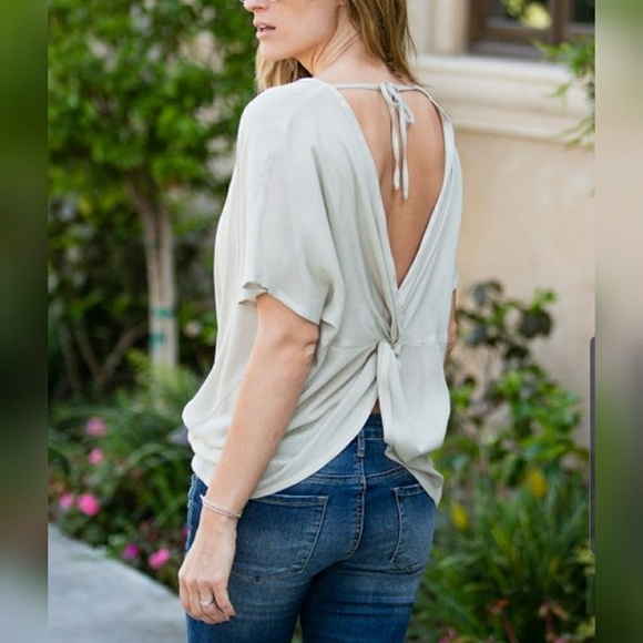 Amaryllis | Tops | Nwt Twist Back Cotton Top | Poshmark